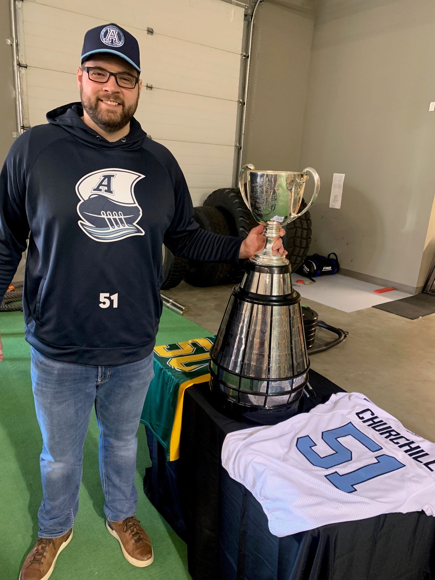 Theren Churchill - Stettler